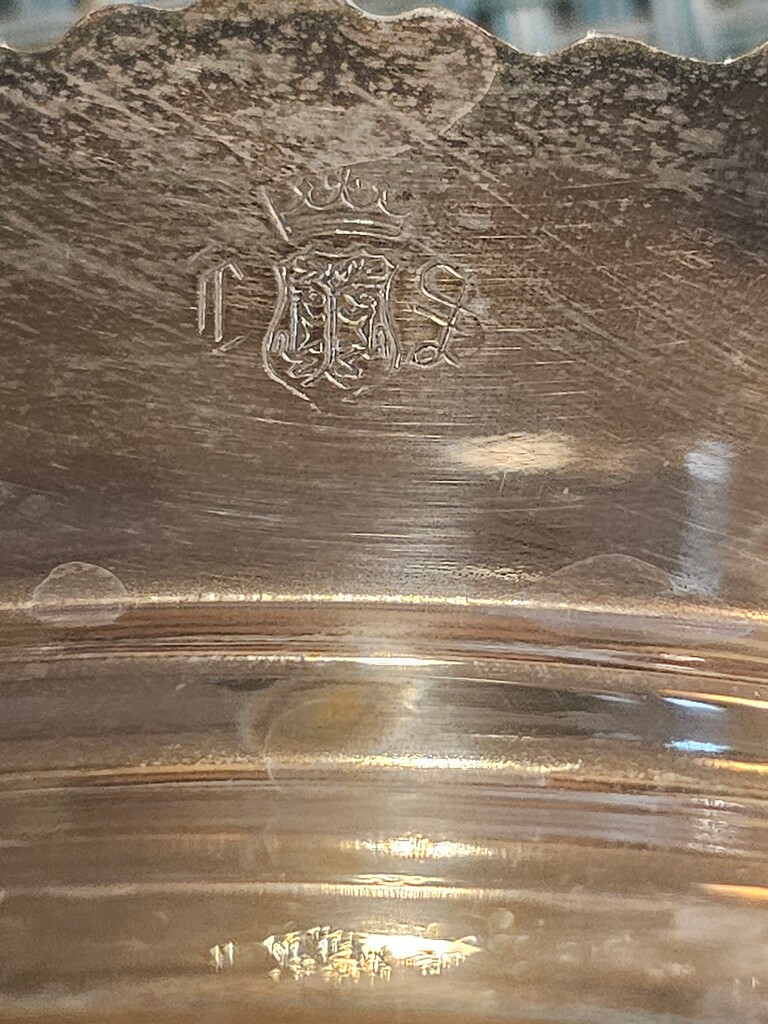 Crown over shield with CS - Reading Silver Hallmarks - Silver Collector ...