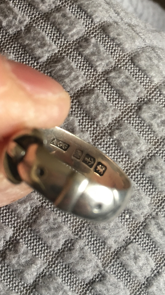 Please help me to identify the Hallmark. Fake? - Reading Silver ...