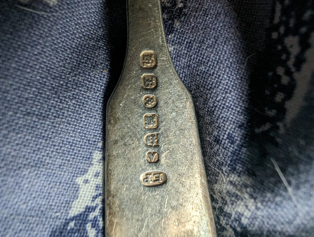 Can anyone identify these hallmarks - Identification Help - What is it ...