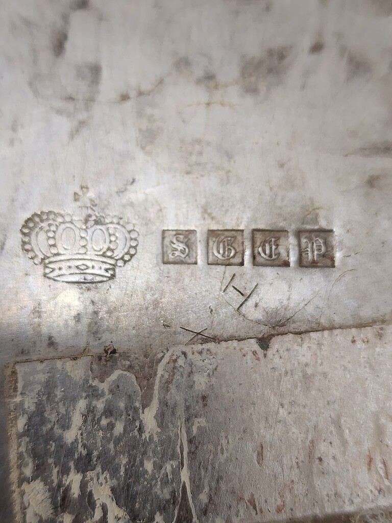 Please Help Me Identify This Hallmark! - Identification Help - What is ...