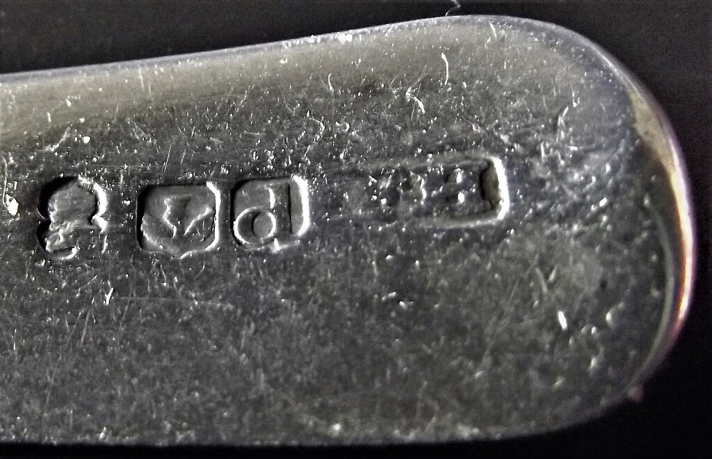 Another odd hallmark with no town - Scottish Silver - Silver Collector ...