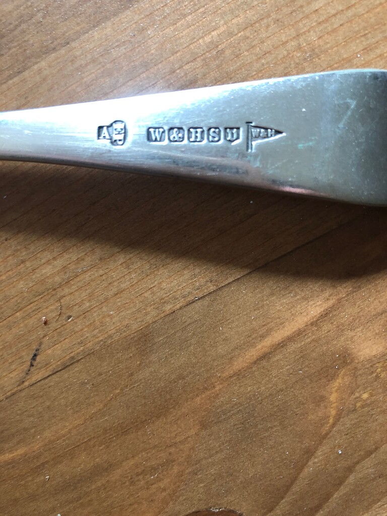 Walker and Hall Canteen - What's it worth? - Silver Collector Forums