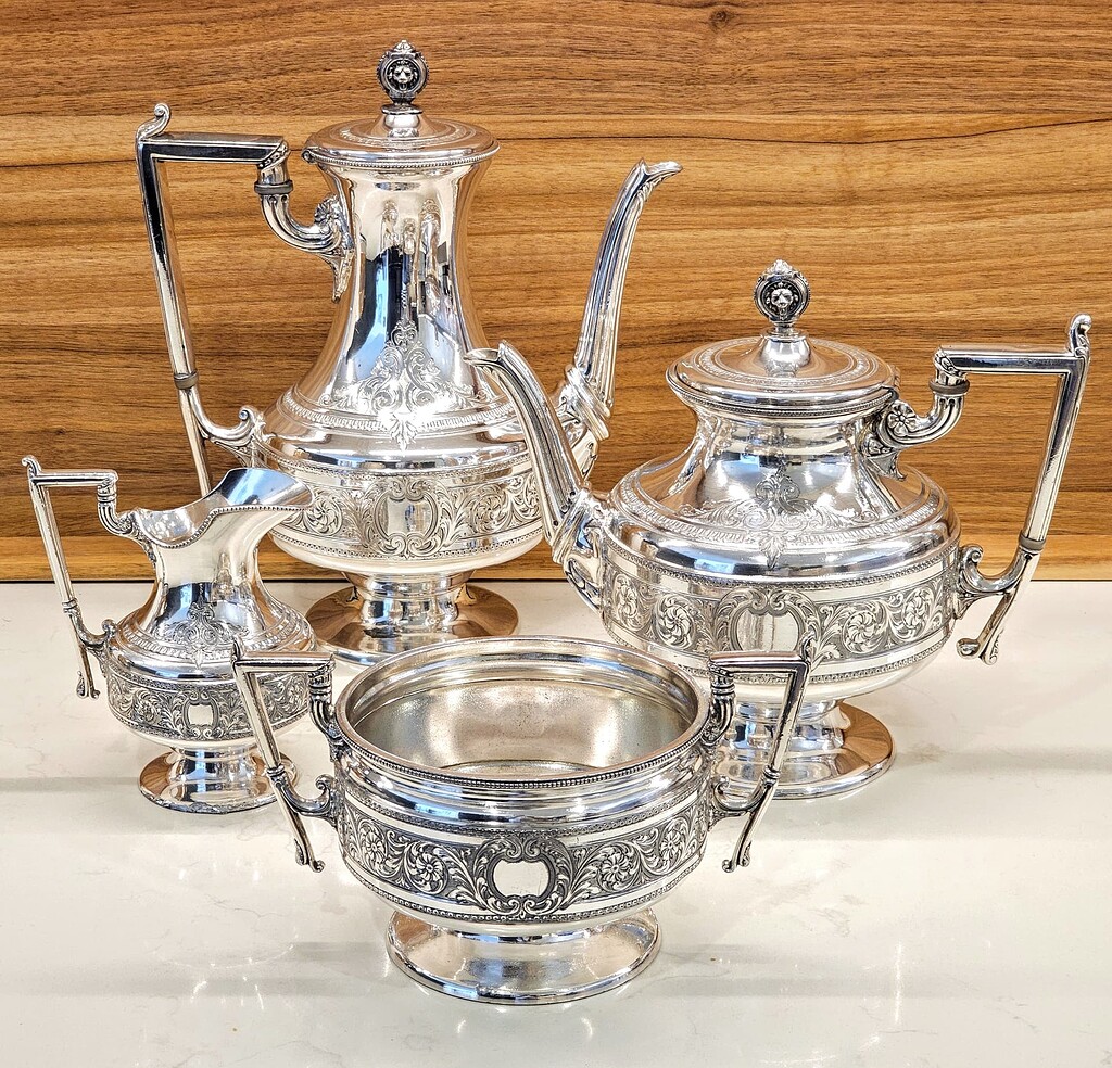 Any insights on the age and EPBM silver quality of this James Dixon set ...