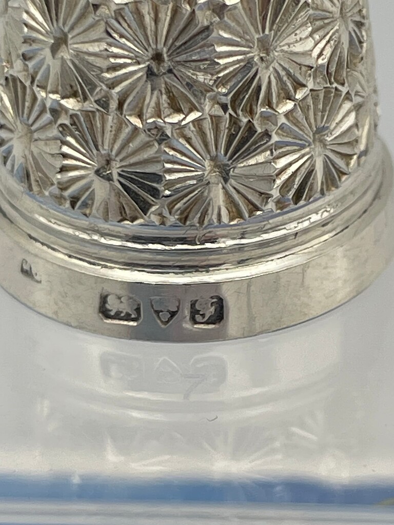 Help With Rubbed Hallmarks On Thimble Please - Reading Silver Hallmarks ...