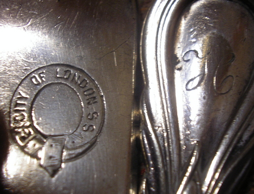 Two old forks that are puzzling me ??? - Reading Silver Hallmarks ...