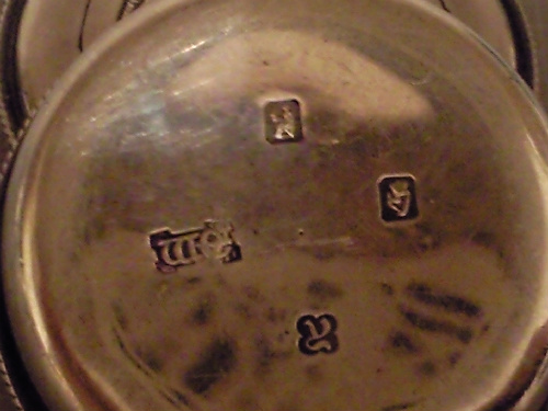 irish silver ihs waferbox - Reading Silver Hallmarks - Silver Collector ...