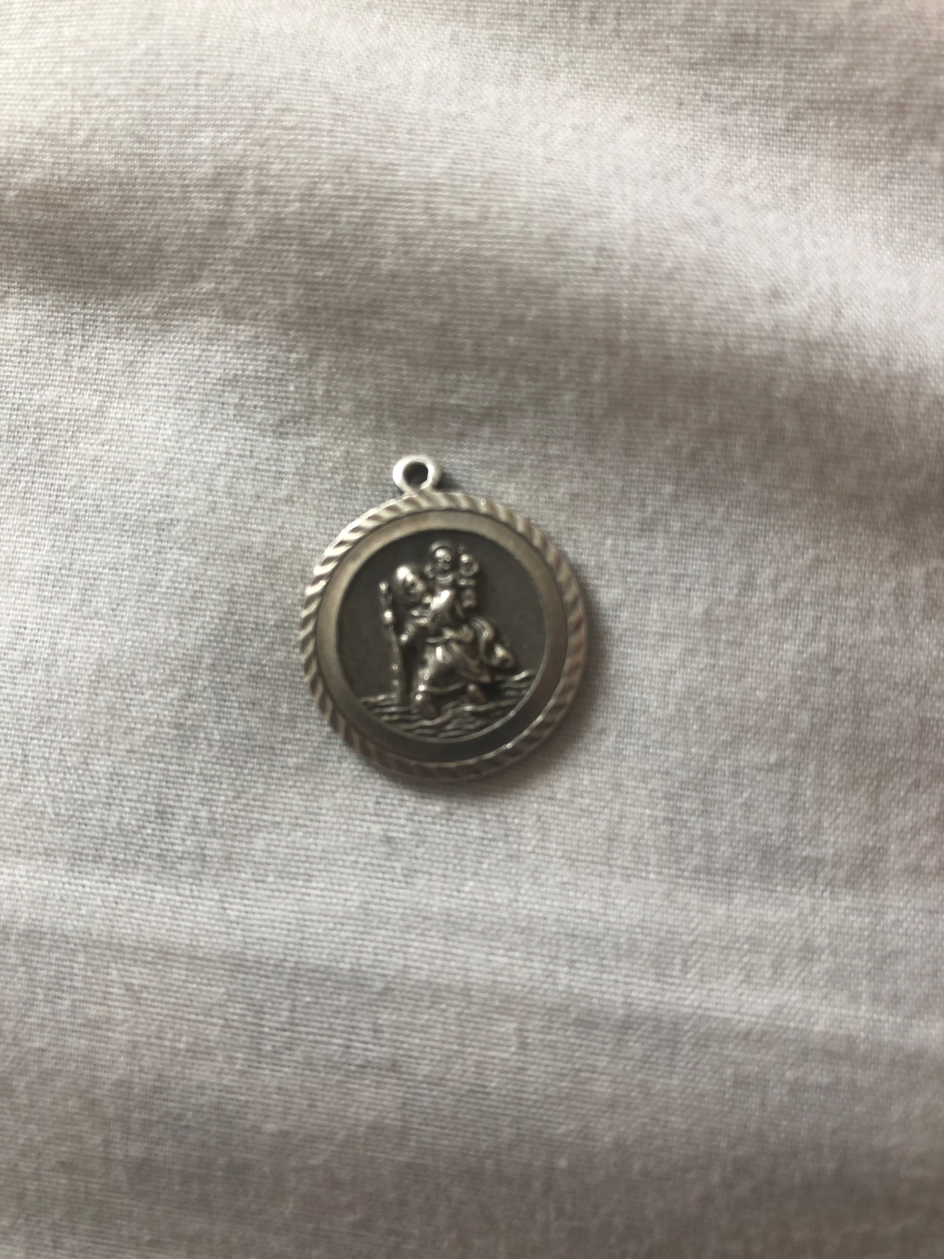 Can anyone help please? - Silver Collector Forums Can anyone help please? - Silver Collector Forums